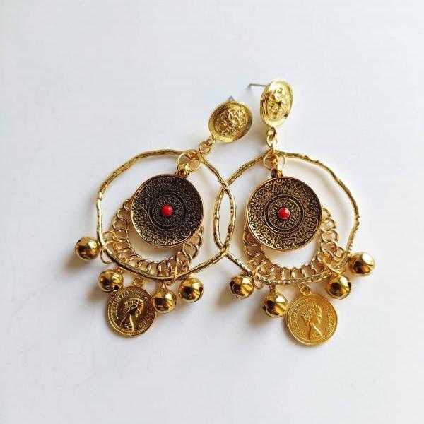 Light Brown-dyed Lace Earrings With Tone-on-tone Round Stone And Gold ...
