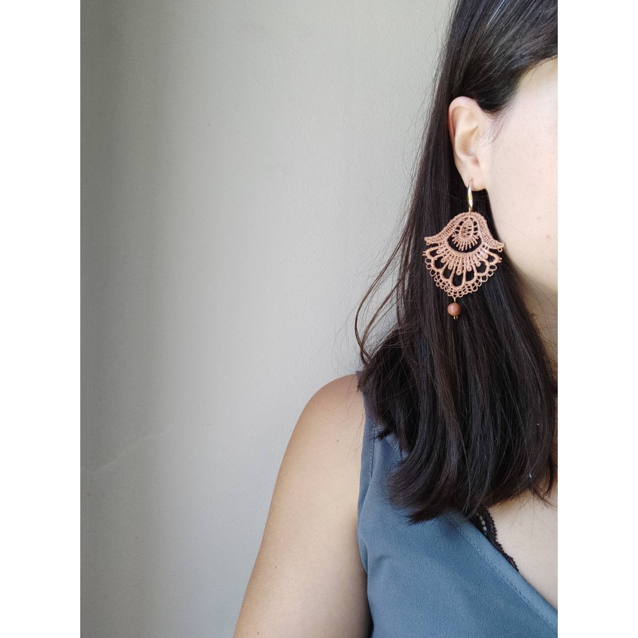 Light Brown-dyed Lace Earrings With Tone-on-tone Round Stone And Gold ...